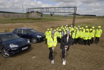 Porsche Driving Experience Centre takes shape at Silverstone | Easier