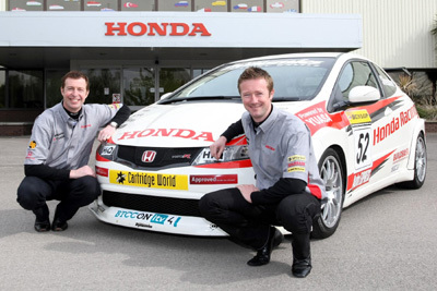Honda Racing Team visits Honda in Swindon | Easier