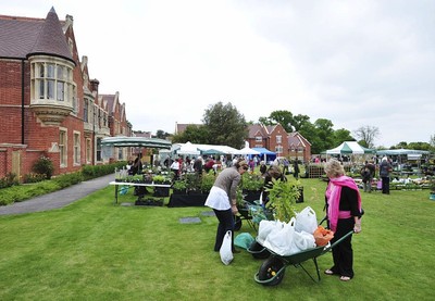 Berkeley Homes sponsors Billingshurst garden fair | Easier