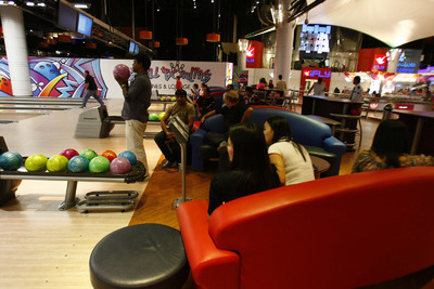 Yalla! Bowling scores a perfect strike | Easier