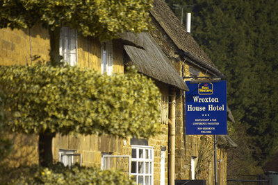 Wroxton House has the ‘X factor’ for location | Easier