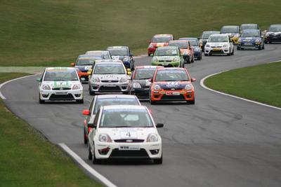 Pipercross goes ‘clubbing it’ with Mazdas and Fords | Easier