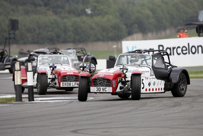 Win a race seat in the Caterham Academy 2013 | Easier