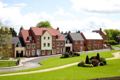 Secure a stylish home with a 5% deposit at Lawley Farm | Easier